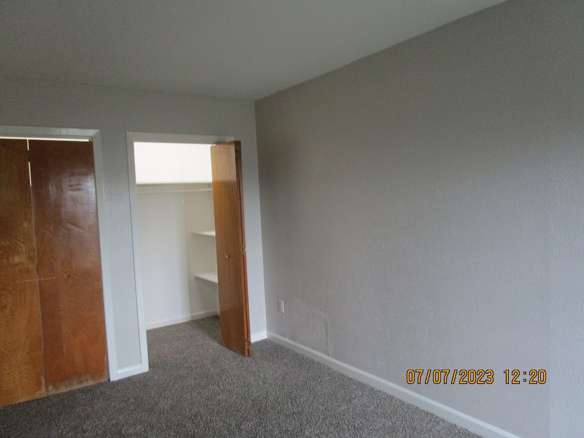 605 S Main St , Highlands, TX 77562 | SWE Homes