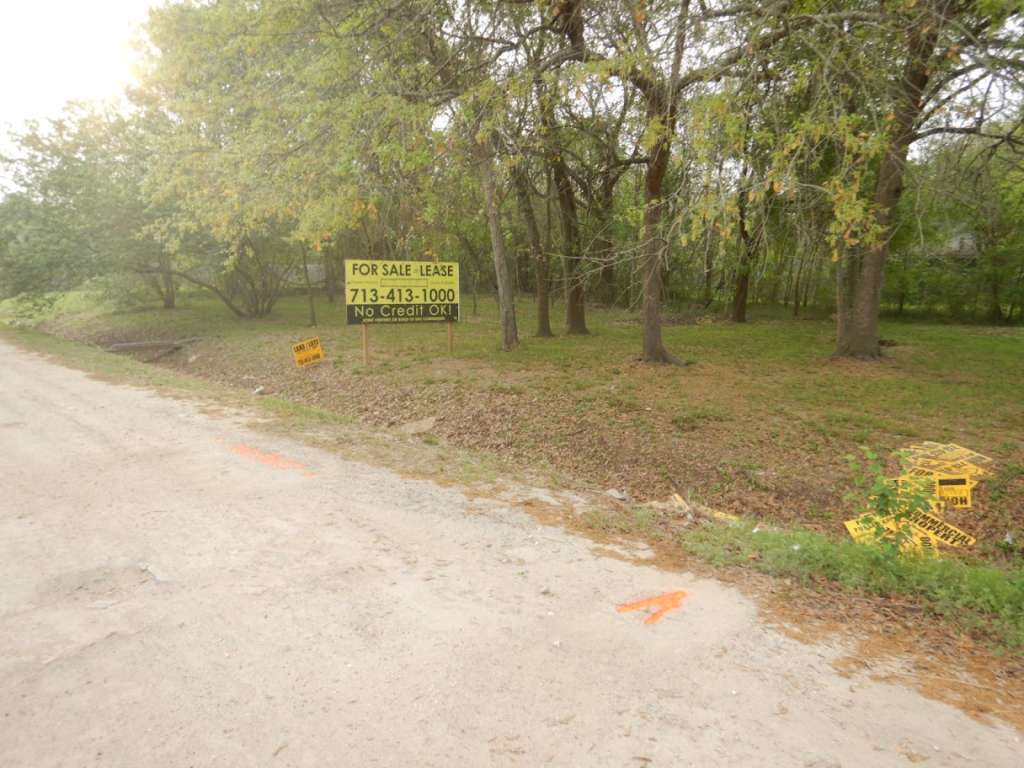 202 Leago Rd, Houston, TX 77022 | SWE Homes