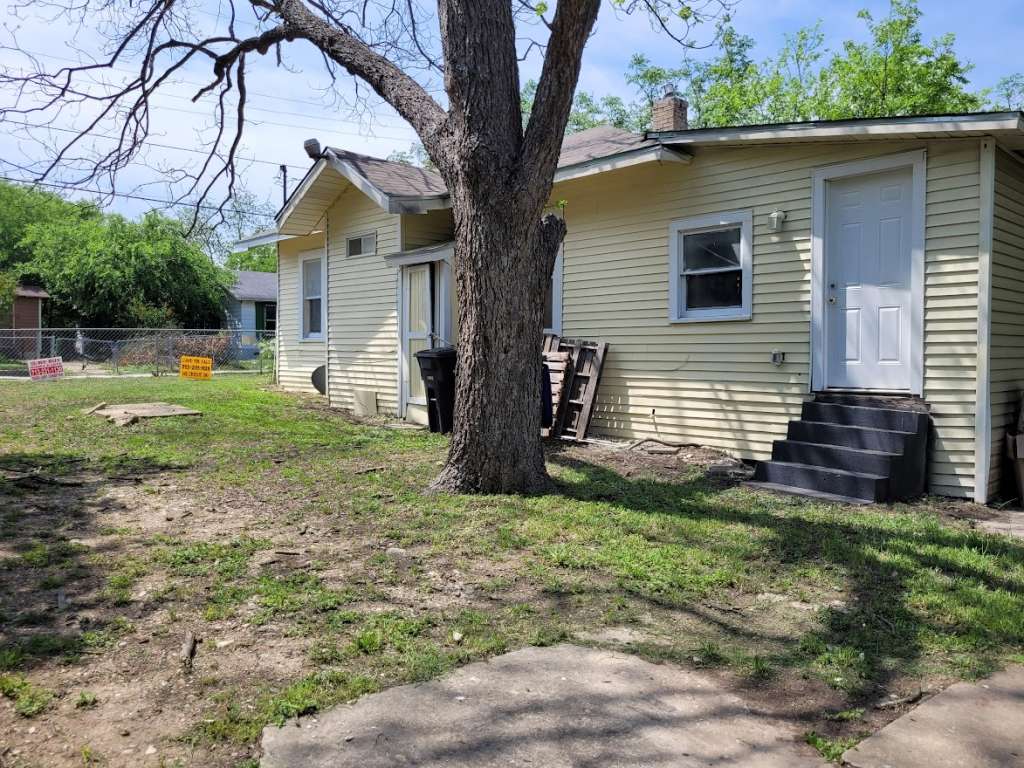 507 Blue Bonnet, San Antonio, TX 78202 | SWE Homes