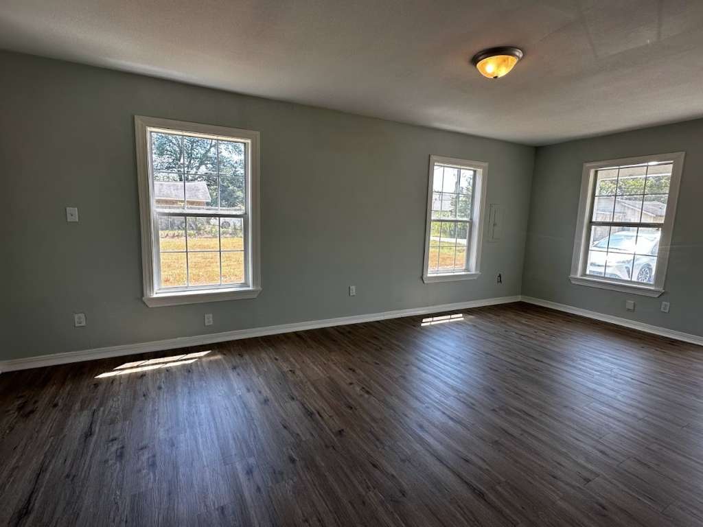 327 De Haven St, Houston, TX 77029 | SWE Homes