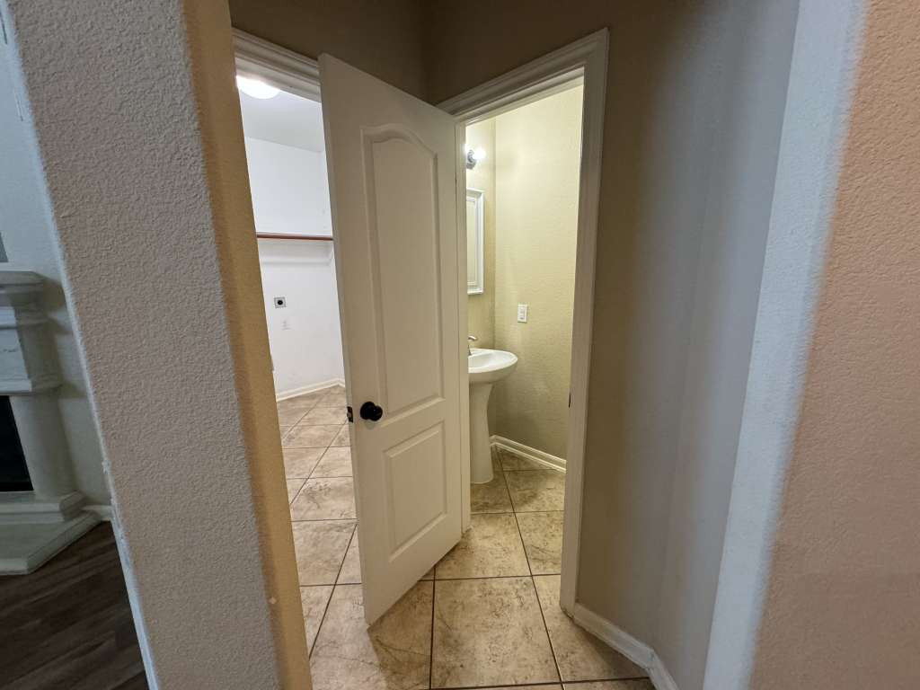 6826 Hunters Way Ln, Baytown, TX 77521 | SWE Homes